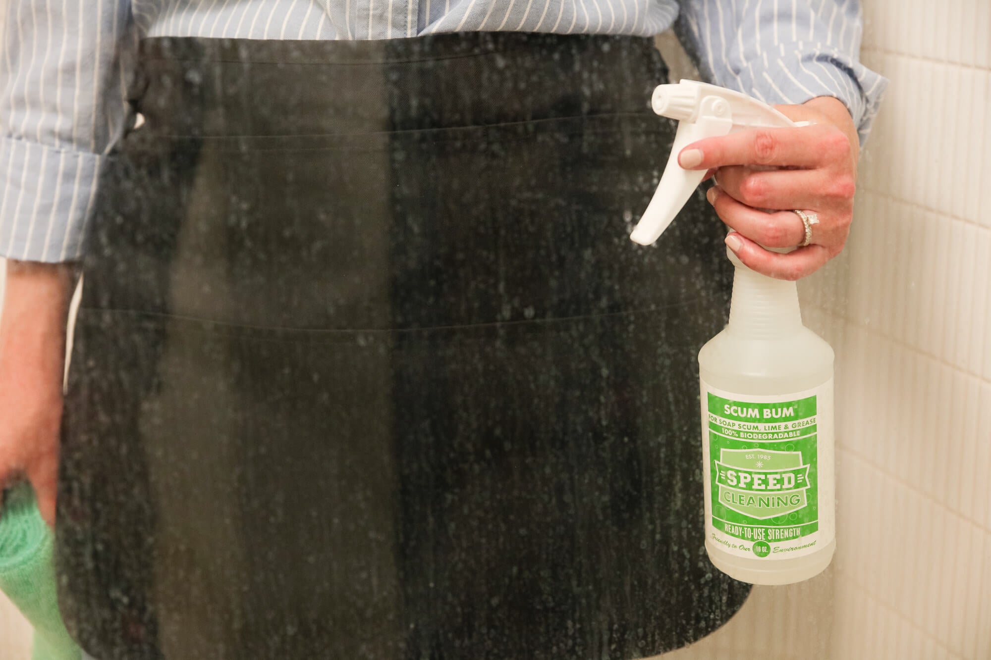 Speed Cleaning | Scum Bum | Non-Toxic Hard Water Stain Remover